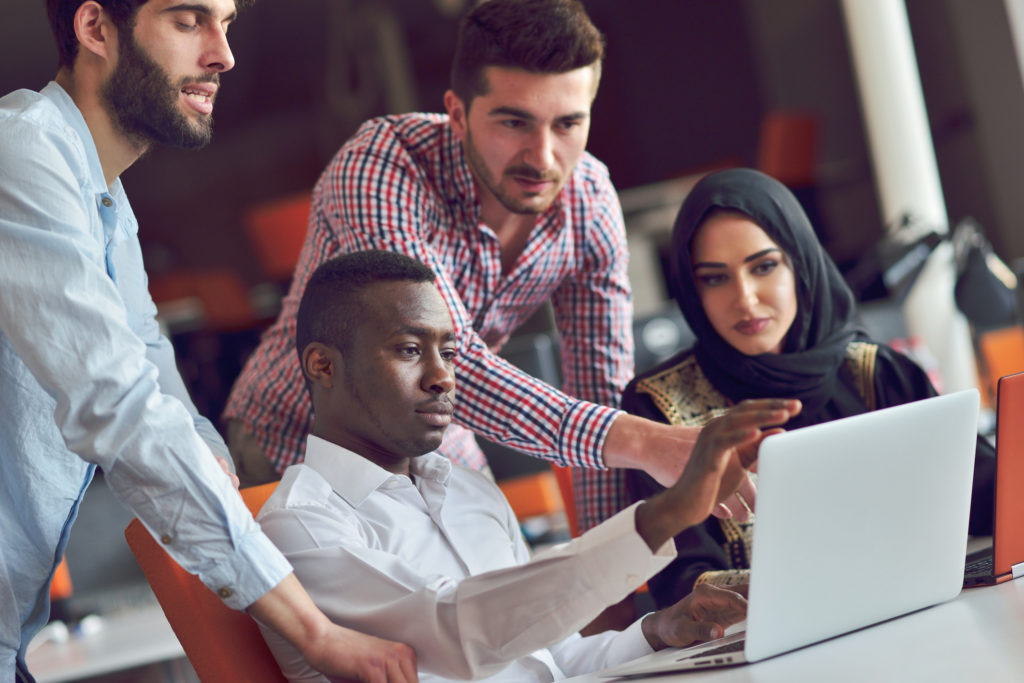 Culturele diversiteit: dynamiek, kleur en rijkdom in het bedrijf ...